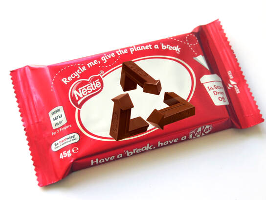 Kit Kat: Chair posters • Ads of the World™ | Part of The Clio Network