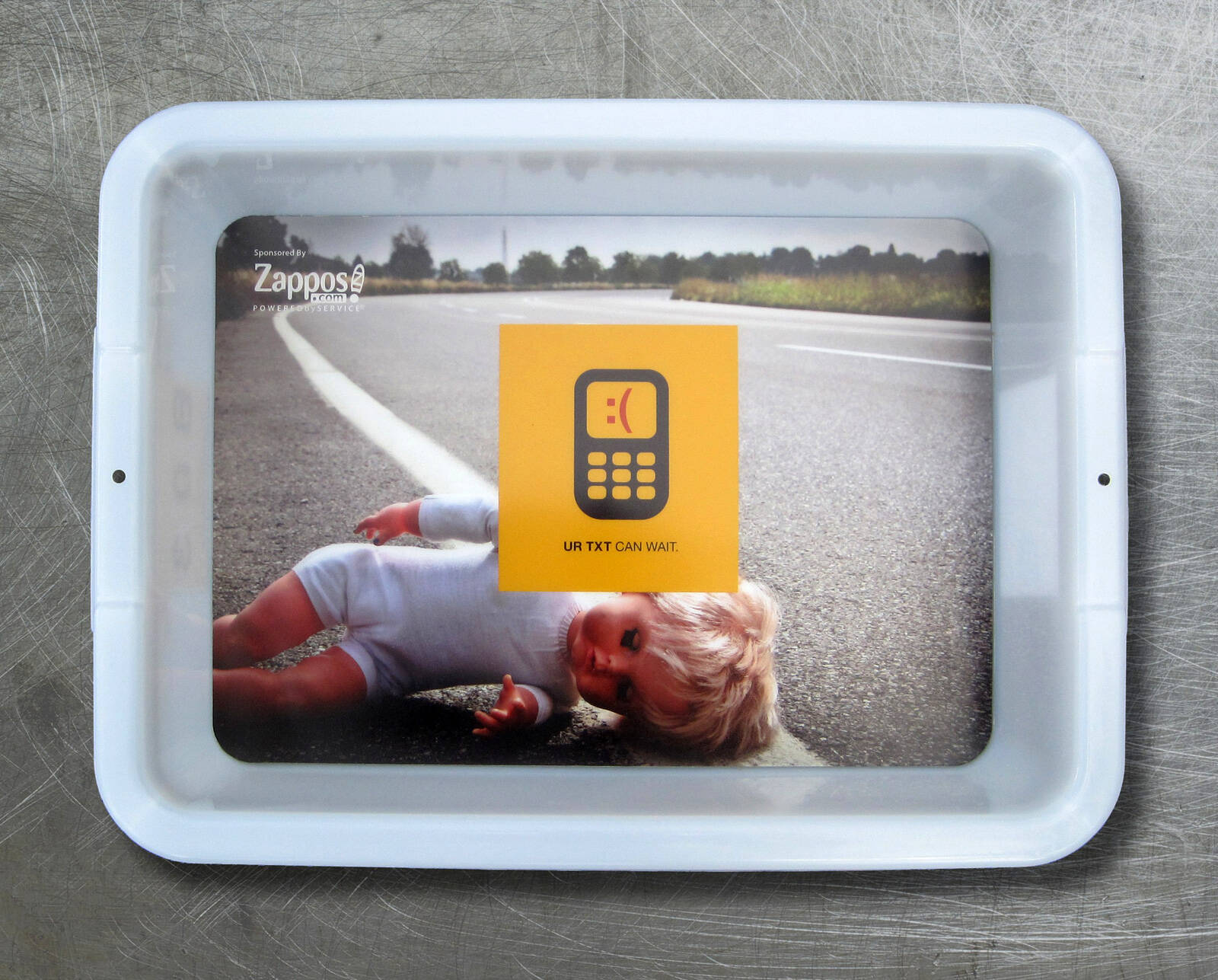 Zappos: Don't text and drive • Ads of the World™ | Part of The Clio Network